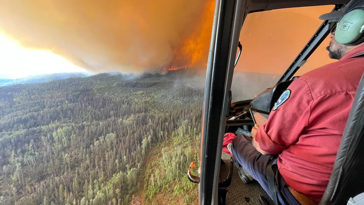 Feu de forêt : les habitants de Hudson’s Hope doivent quitter leurs ...