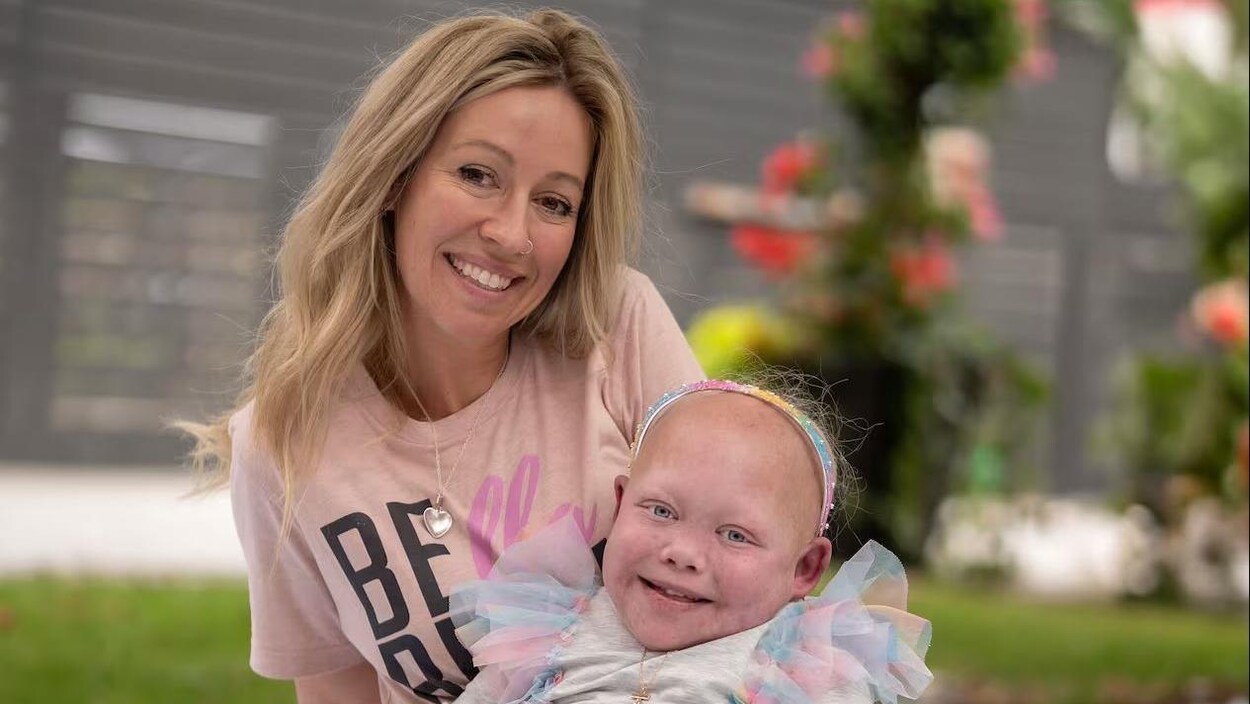 La mère de la célèbre tiktokeuse Bella Brave continue à honorer sa ...