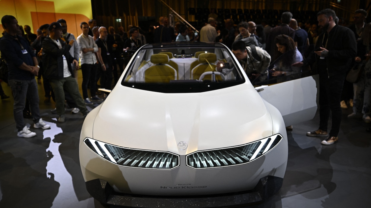 BMW présente sa nouvelle stratégie dans l’électrique au salon de Munich ...