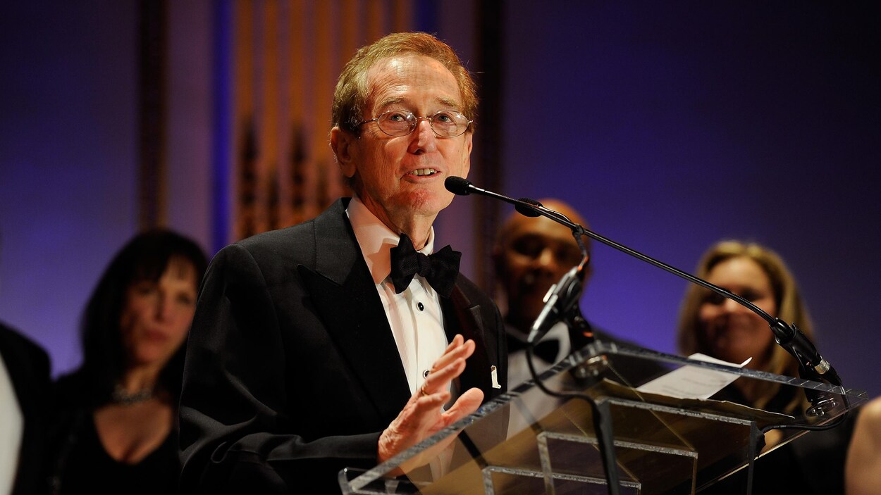 Bob McGrath, légende de Sesame Street, meurt à 90 ans | Radio-Canada