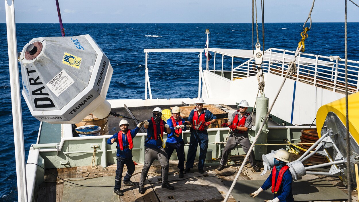 En Thaïlande, des bouées pour éviter un tsunami aussi catastrophique qu ...