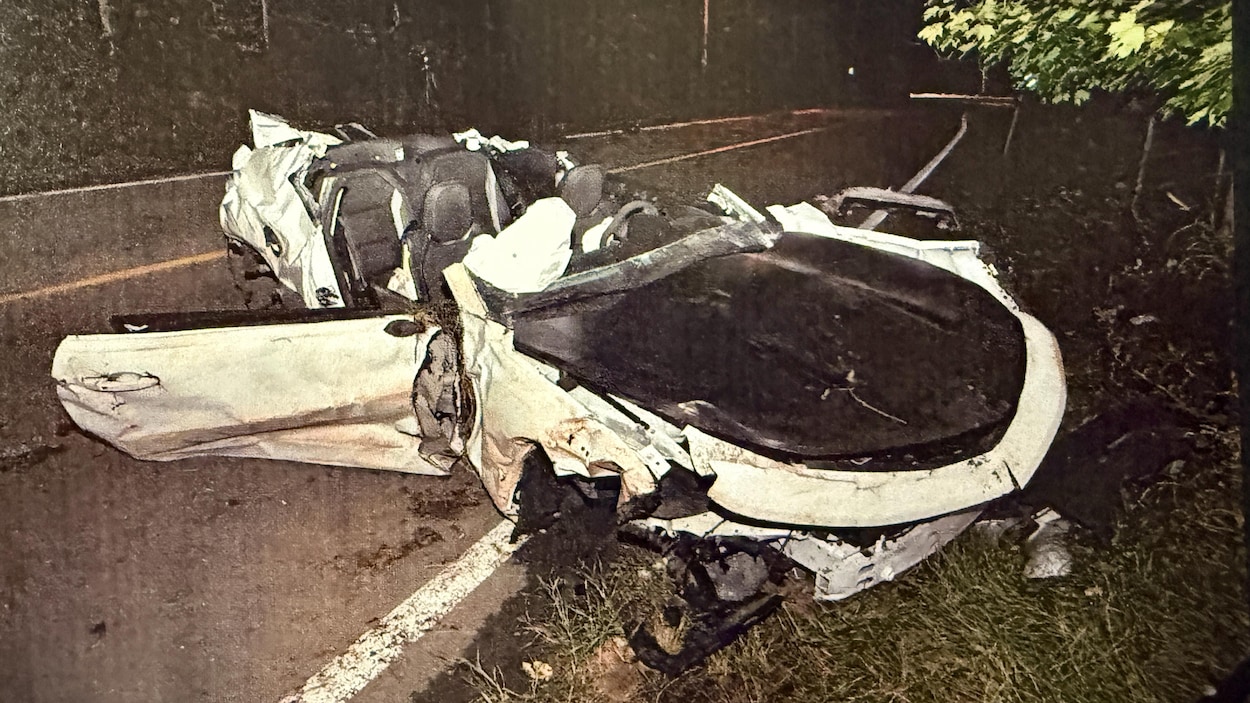 À 180 km/h dans une zone de 50, il blesse ses amis en voulant les ...