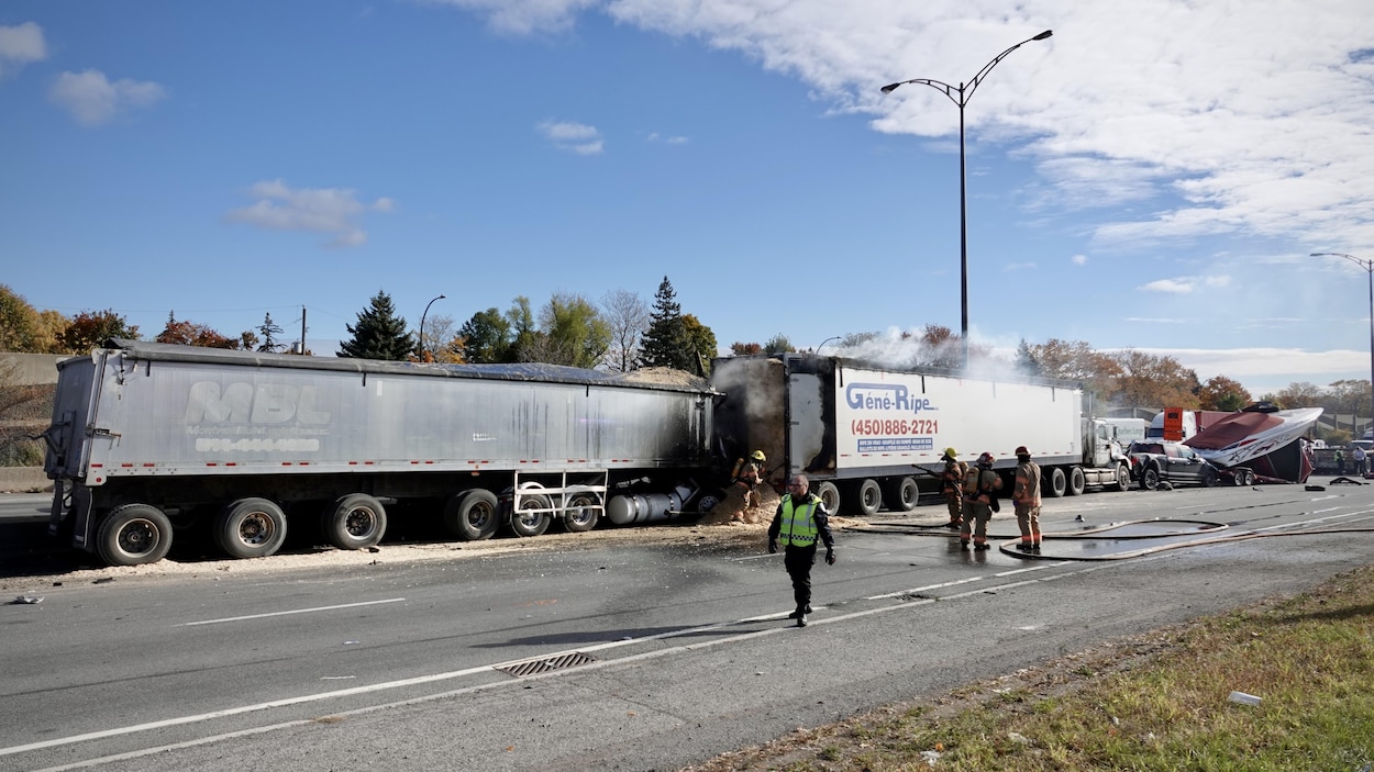 Carambolage sur l’autoroute 25 sud à Montréal | Radio-Canada