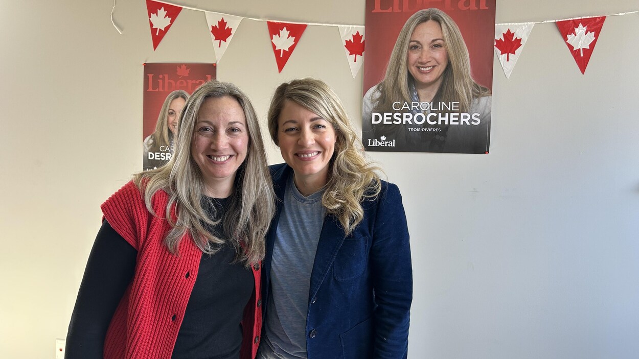 Mélanie Joly de passage à Trois-Rivières pour soutenir la candidate ...