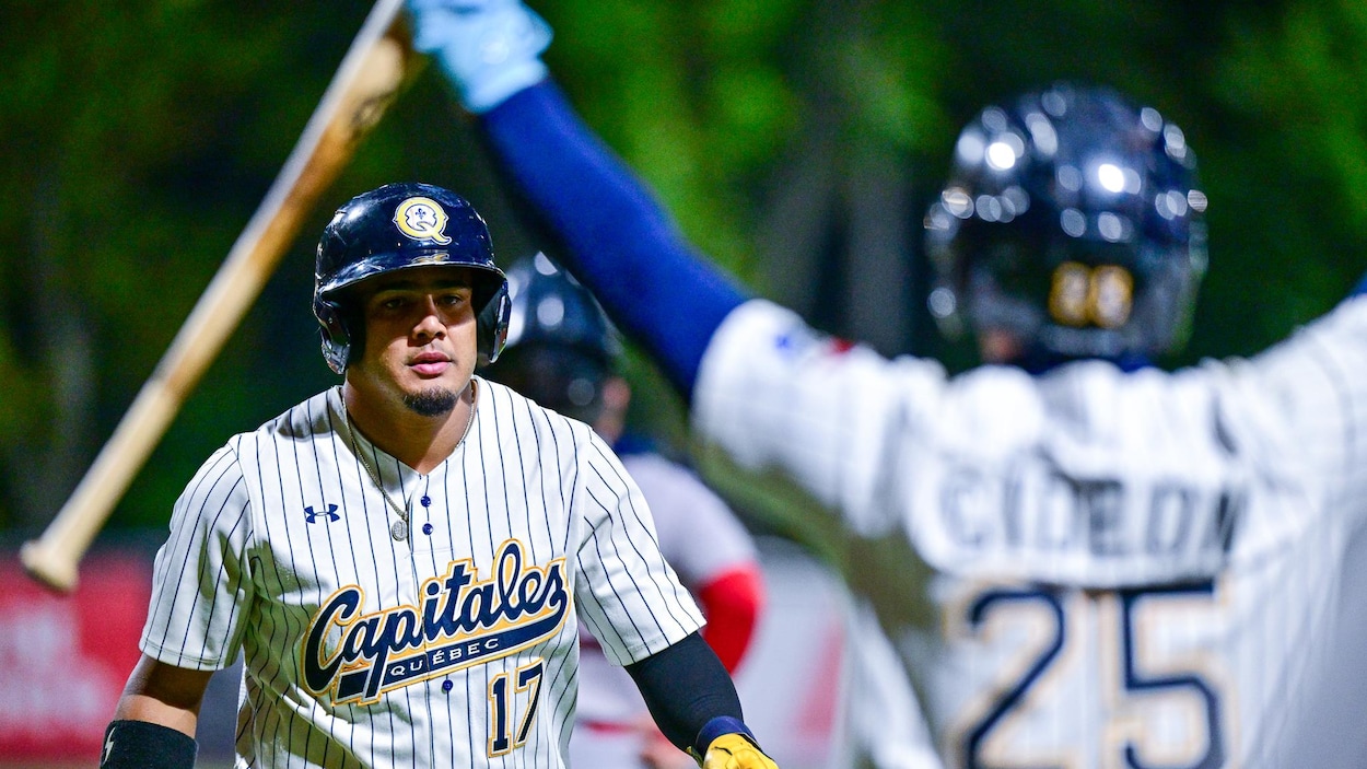 Une 4e finale consécutive pour les Capitales | Radio-Canada