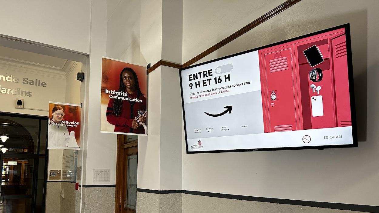 Comment va la vie sans cellulaire dans les écoles? | Radio-Canada