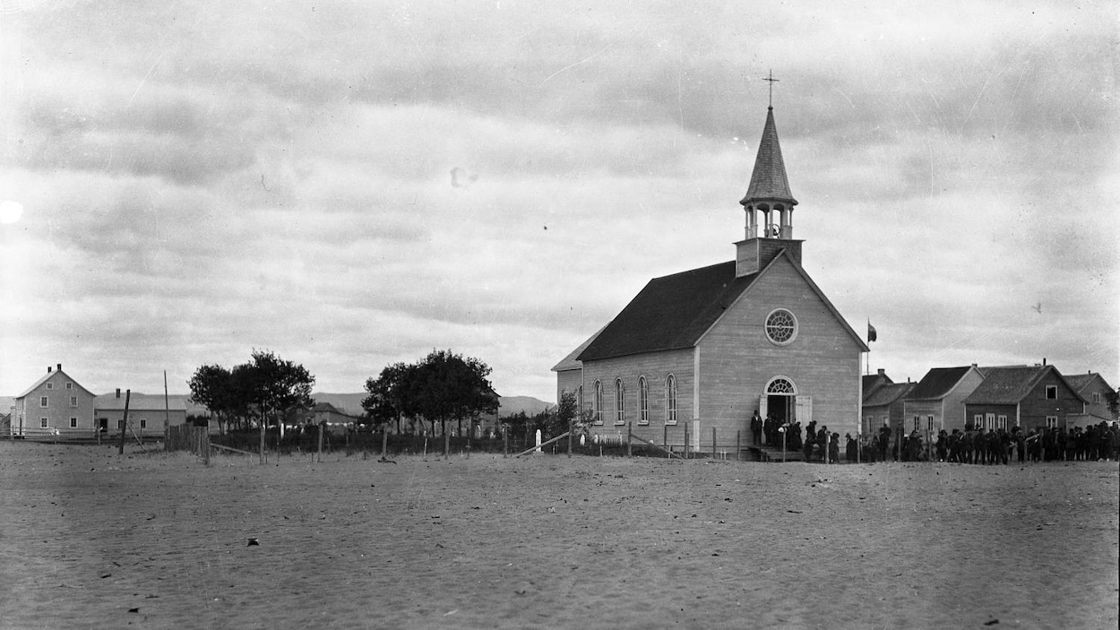 La grande histoire de la vieille chapelle de Uashat | Radio-Canada