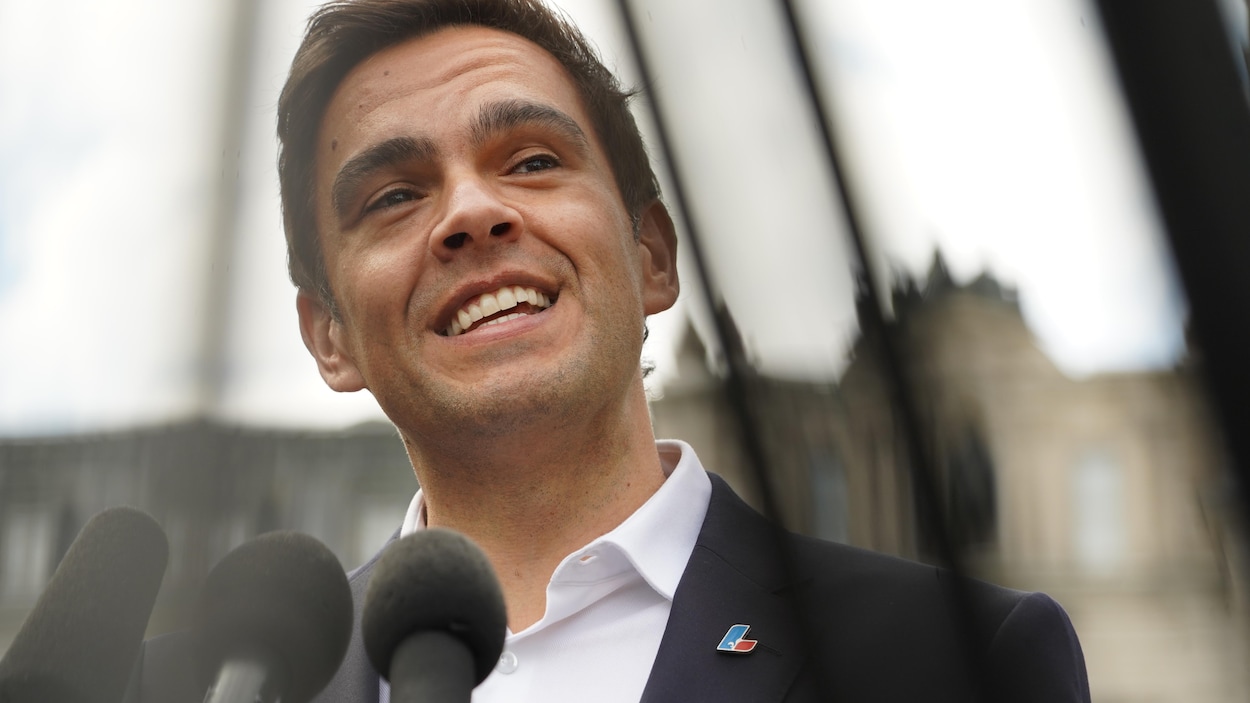 Chefferie du PLQ : Milliard recueille des appuis au caucus | Radio-Canada