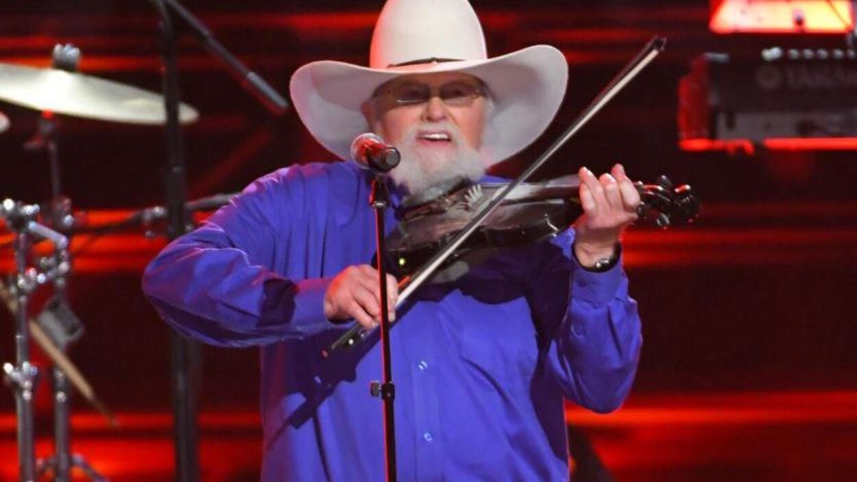 La vedette de country Charlie Daniels s’éteint à 83 ans | Radio-Canada.ca