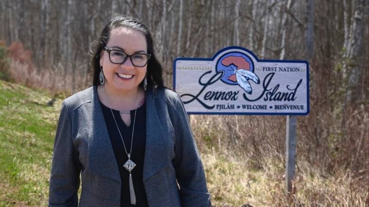 La nouvelle chef de Lennox Island veut écouter les jeunes | Radio-Canada