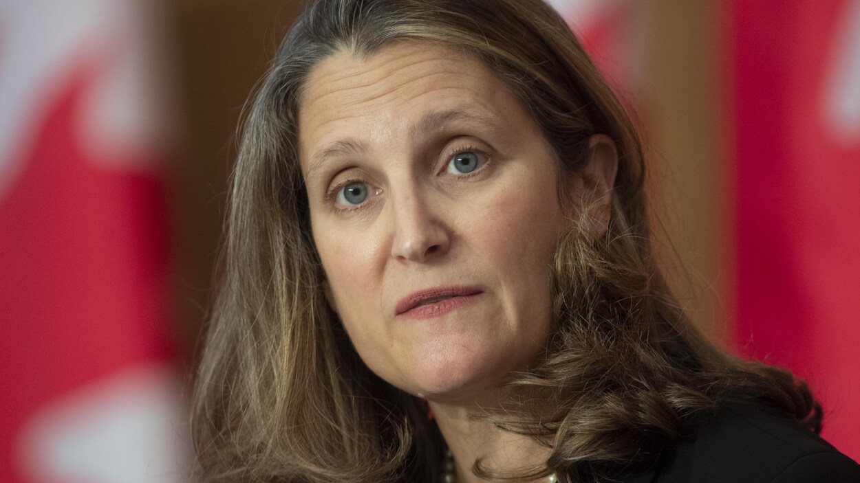 COVID-19 : test négatif pour Chrystia Freeland | Radio-Canada.ca