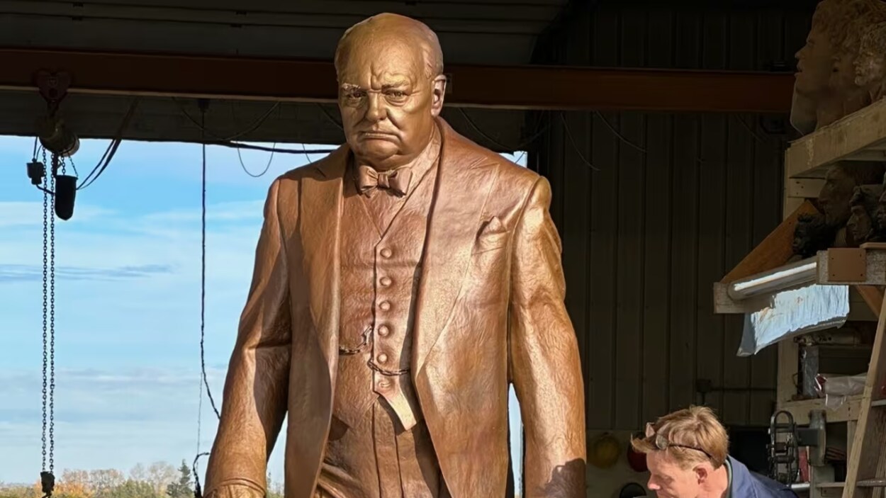Une imposante statue de Winston Churchill sera inaugurée le 6 juin à ...
