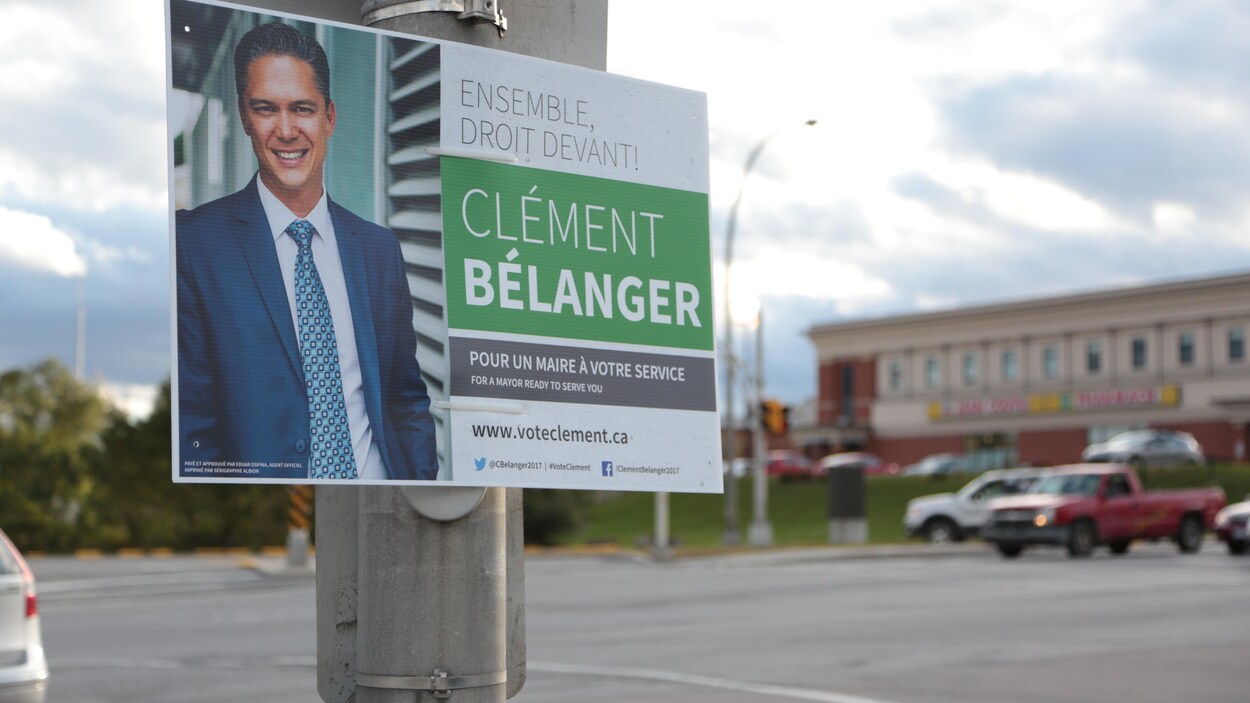 Des pancartes électorales « inintéressantes » à Gatineau | Radio-Canada.ca