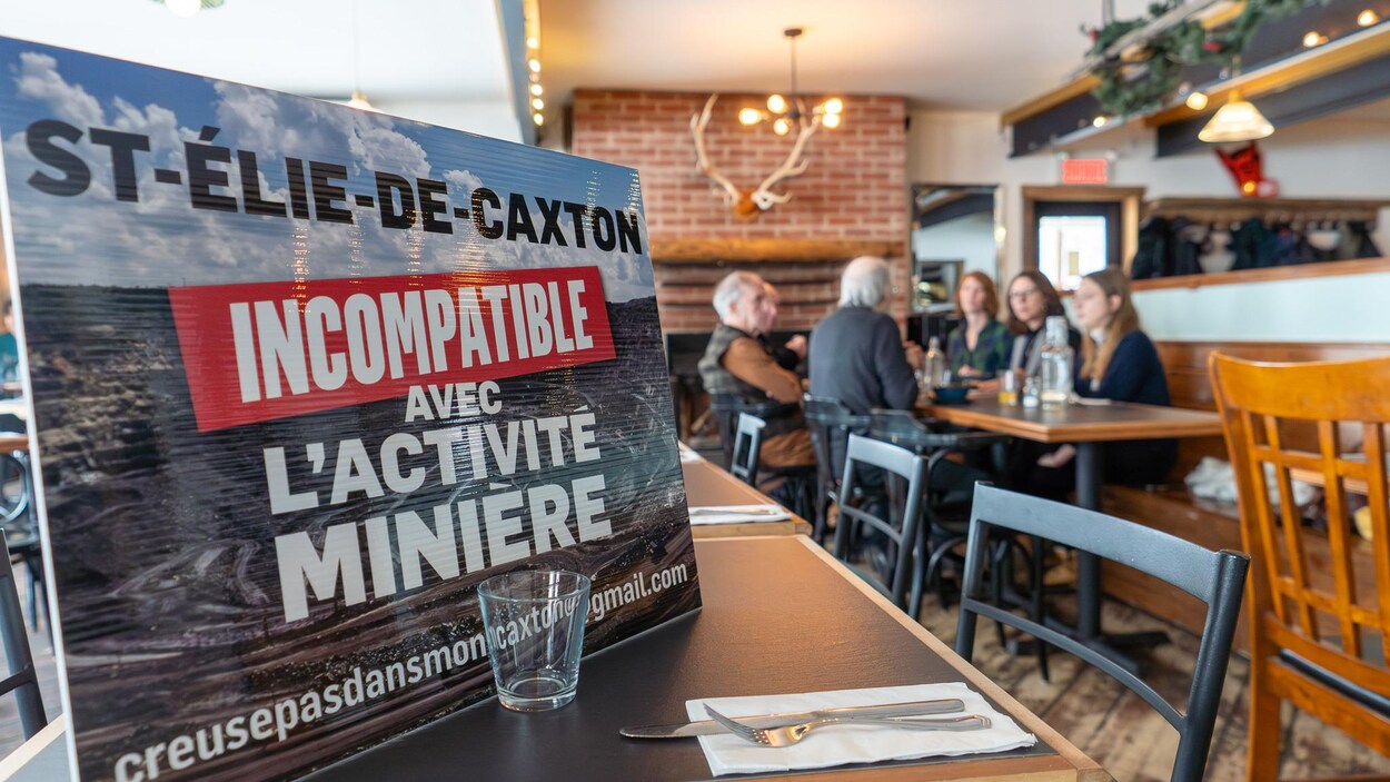 Le combat de Saint-Élie-de-Caxton attire l’attention en France | Radio ...
