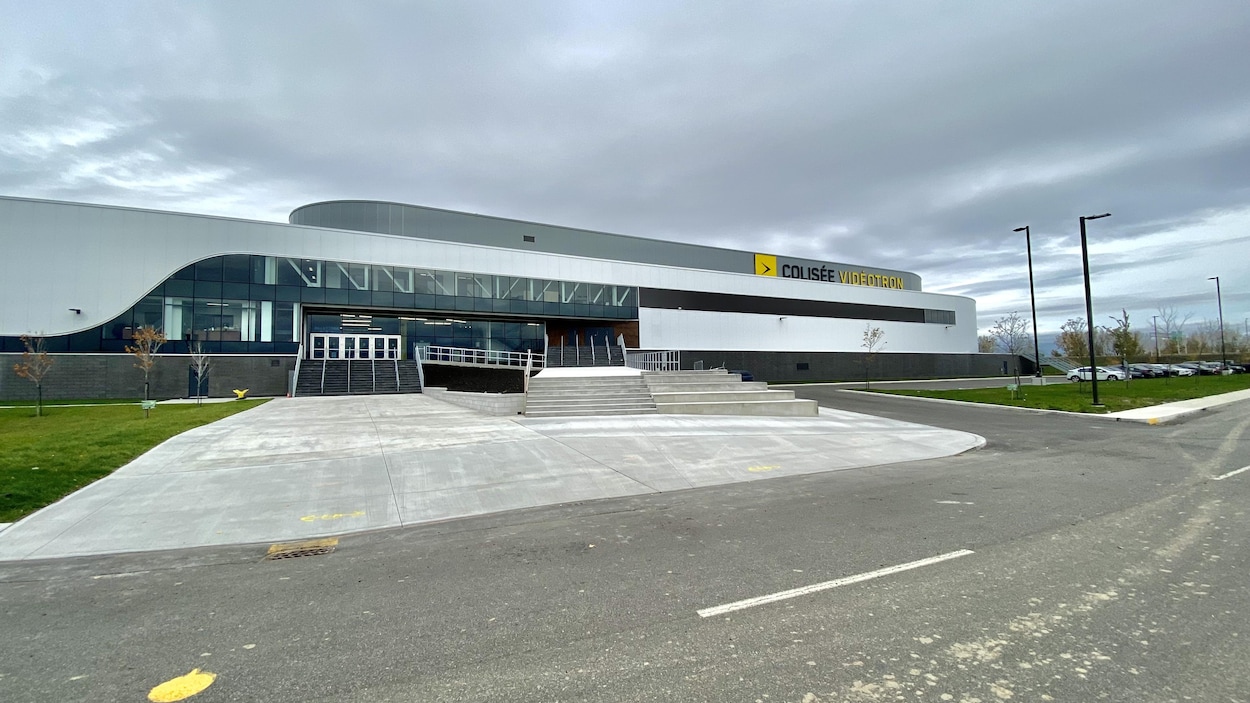 276 706 $ pour des travaux d’urgence au Colisée Vidéotron | Radio-Canada