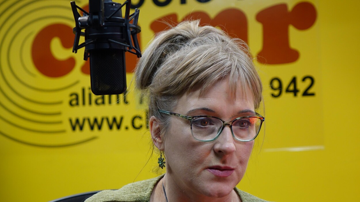 Une animatrice francophile s'illustre à Terre-Neuve | Radio-Canada.ca