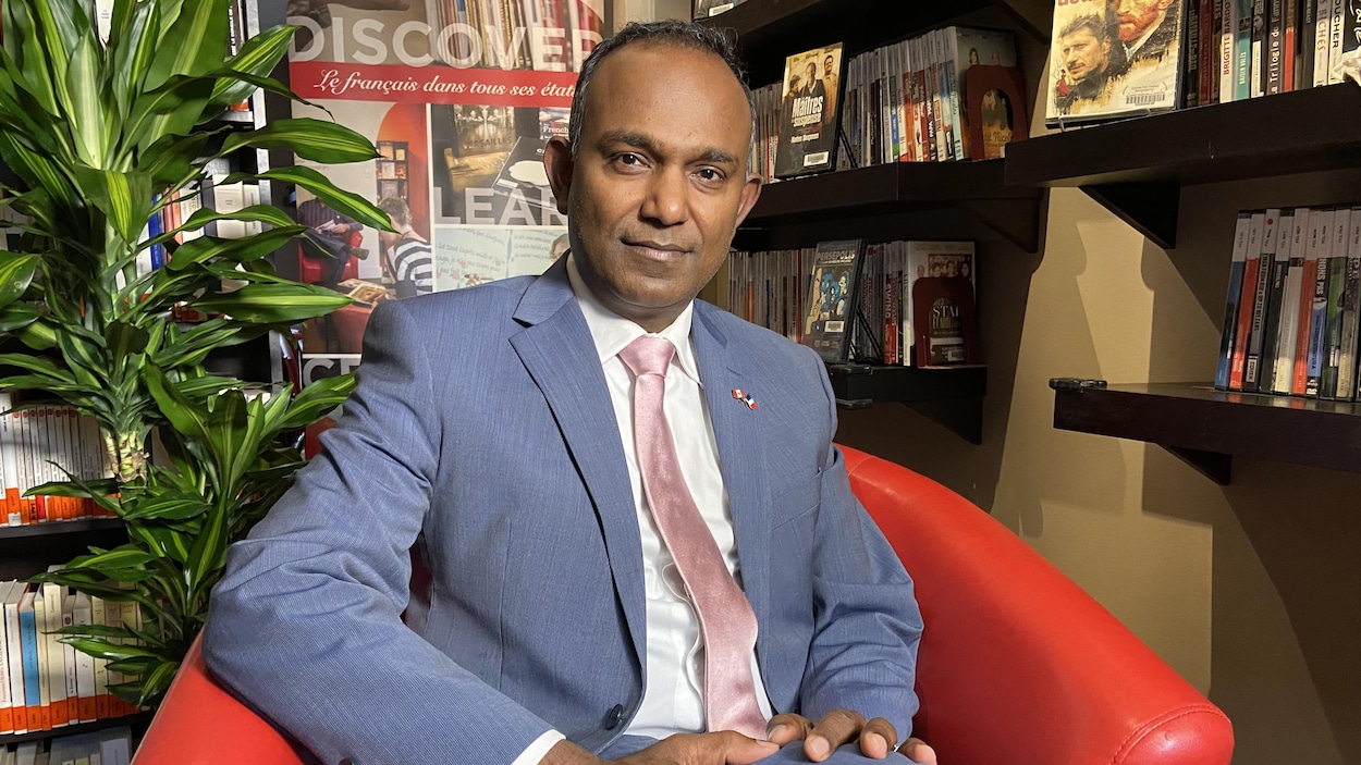 Le consul général de France à Toronto visé par des plaintes pour ...