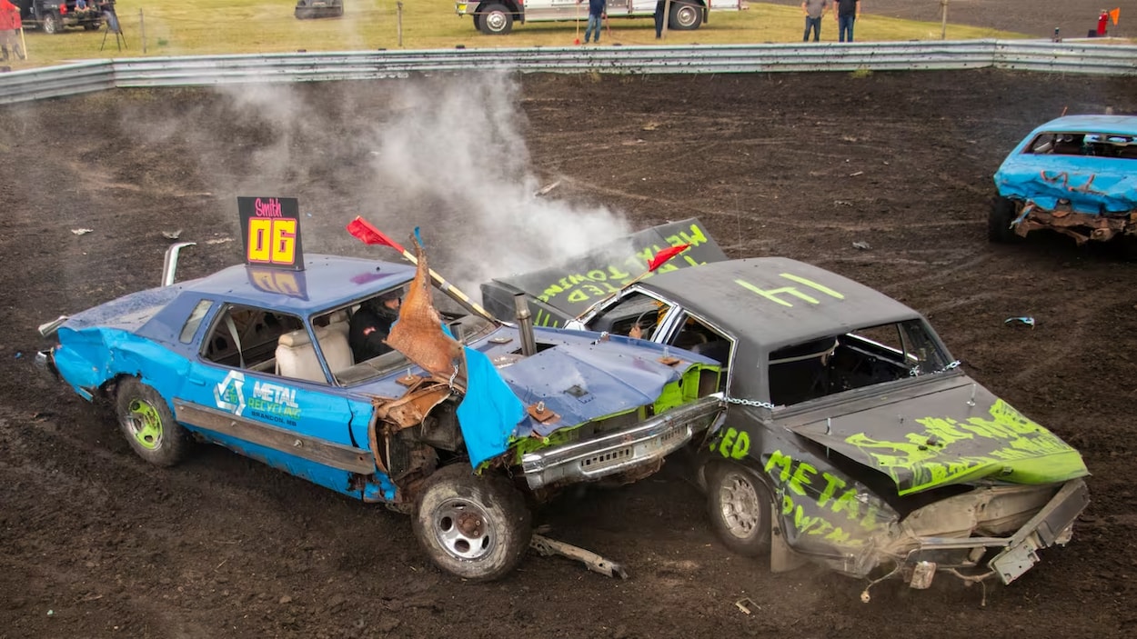 Un dernier vrombissement pour la course de démolition de Deloraine ...