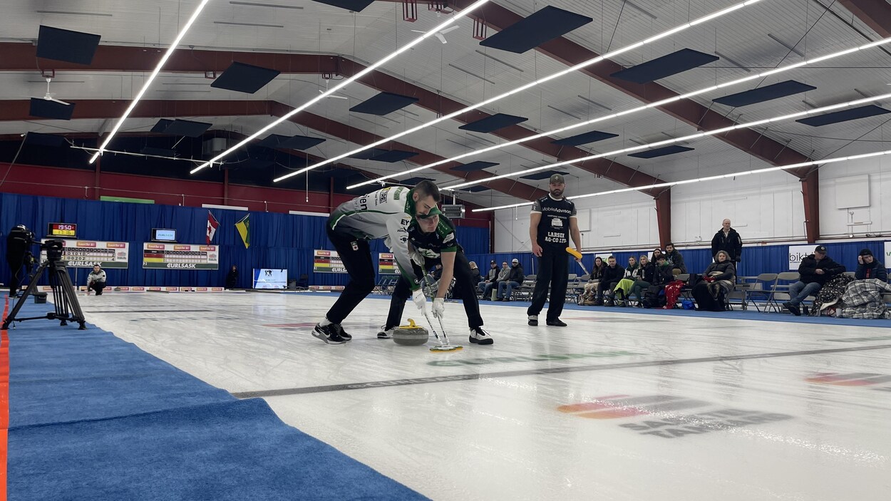 L’équipe de curling de McEwen remporte le SaskTel Tankard et se rendra ...