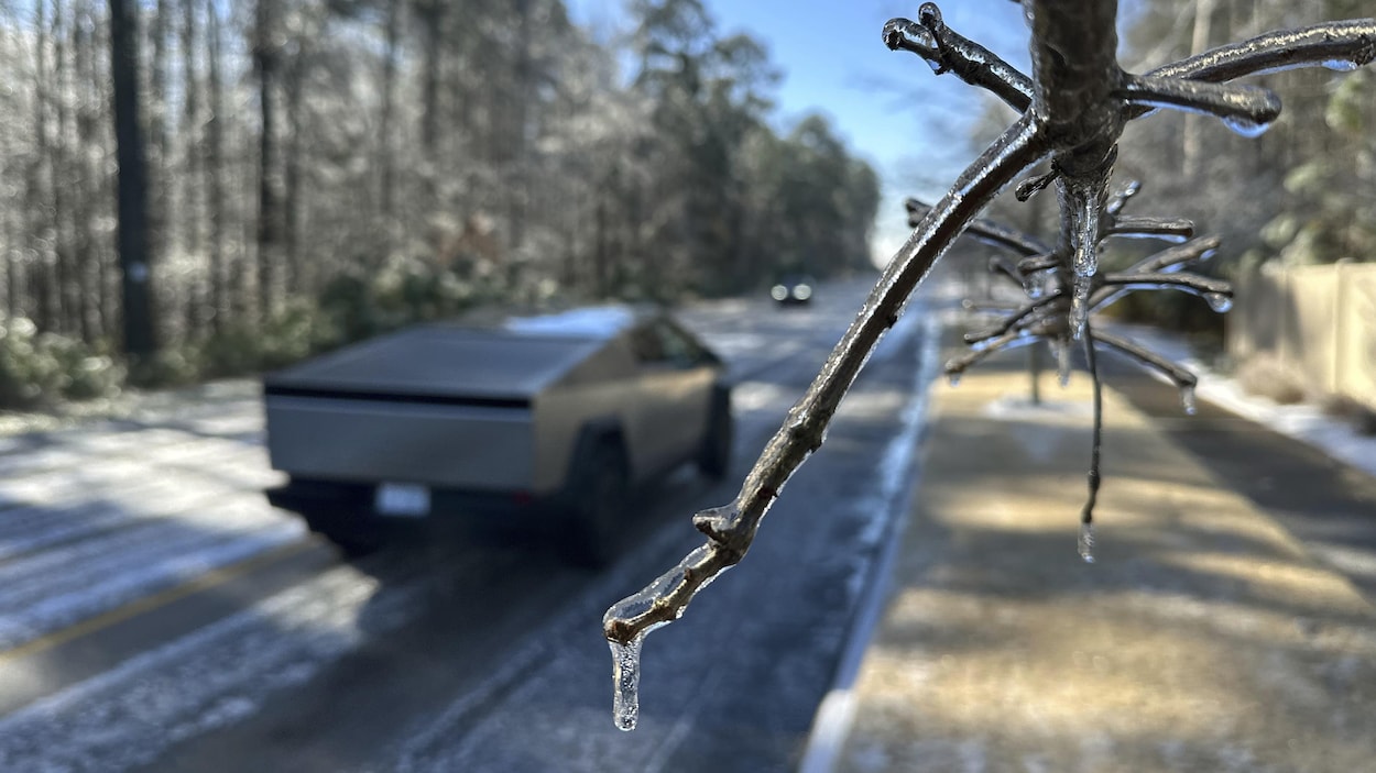 De la pluie verglaçante et de la poudrerie attendues lundi en ...
