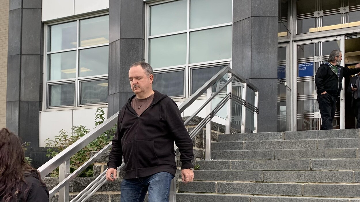 Procès Laframboise : la défense confronte une plaignante sur son passé ...