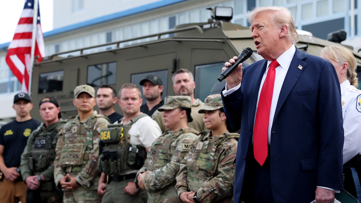 Trump prêt à ordonner une intervention fédérale à Chicago et à ...