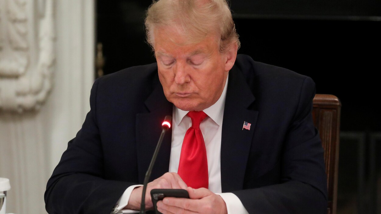 Trump partage, puis supprime une vidéo d'un de ses partisans criant ...