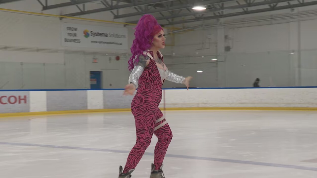 Des spectacles de drag queens se sont déroulés dans 40 lieux à Calgary ...