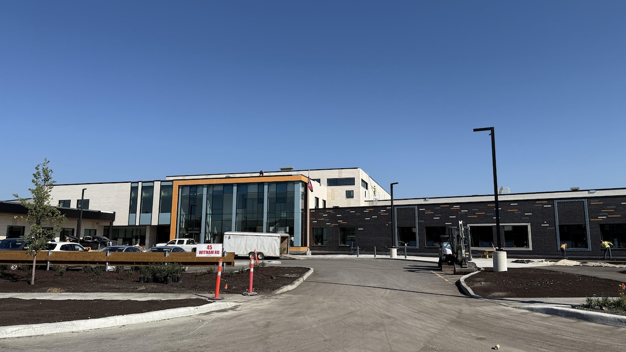 À Sage Creek, l’école de la DSFM adopte le nom de Passage des ...