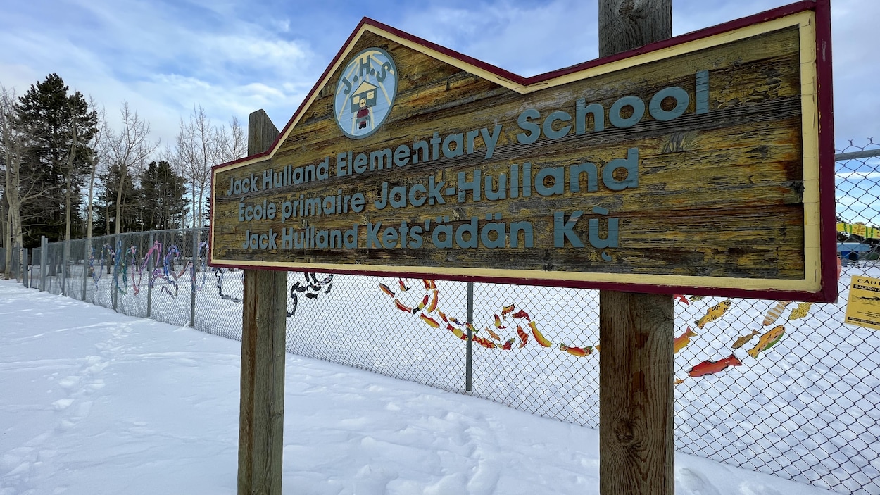 Isolement forcé à l’École Jack Hulland : le procès est reporté | Radio ...