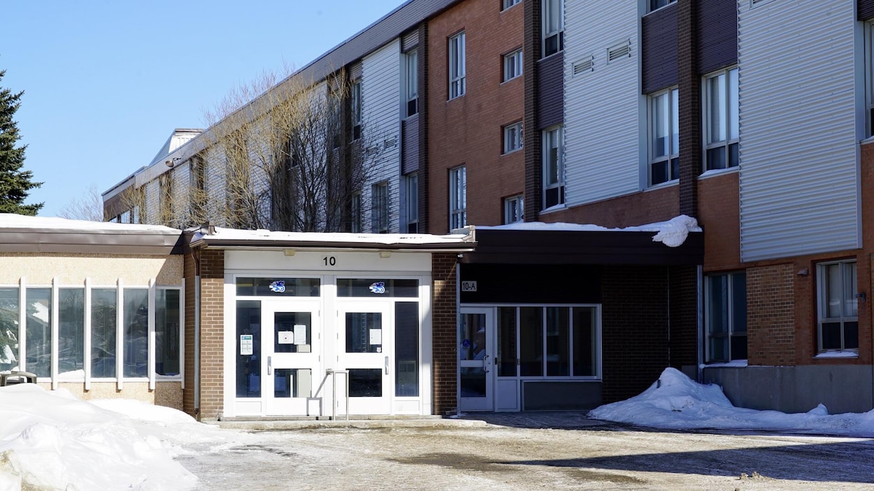 Élève accusé de menaces contre l’école Paul-Hubert : au moins deux mois ...
