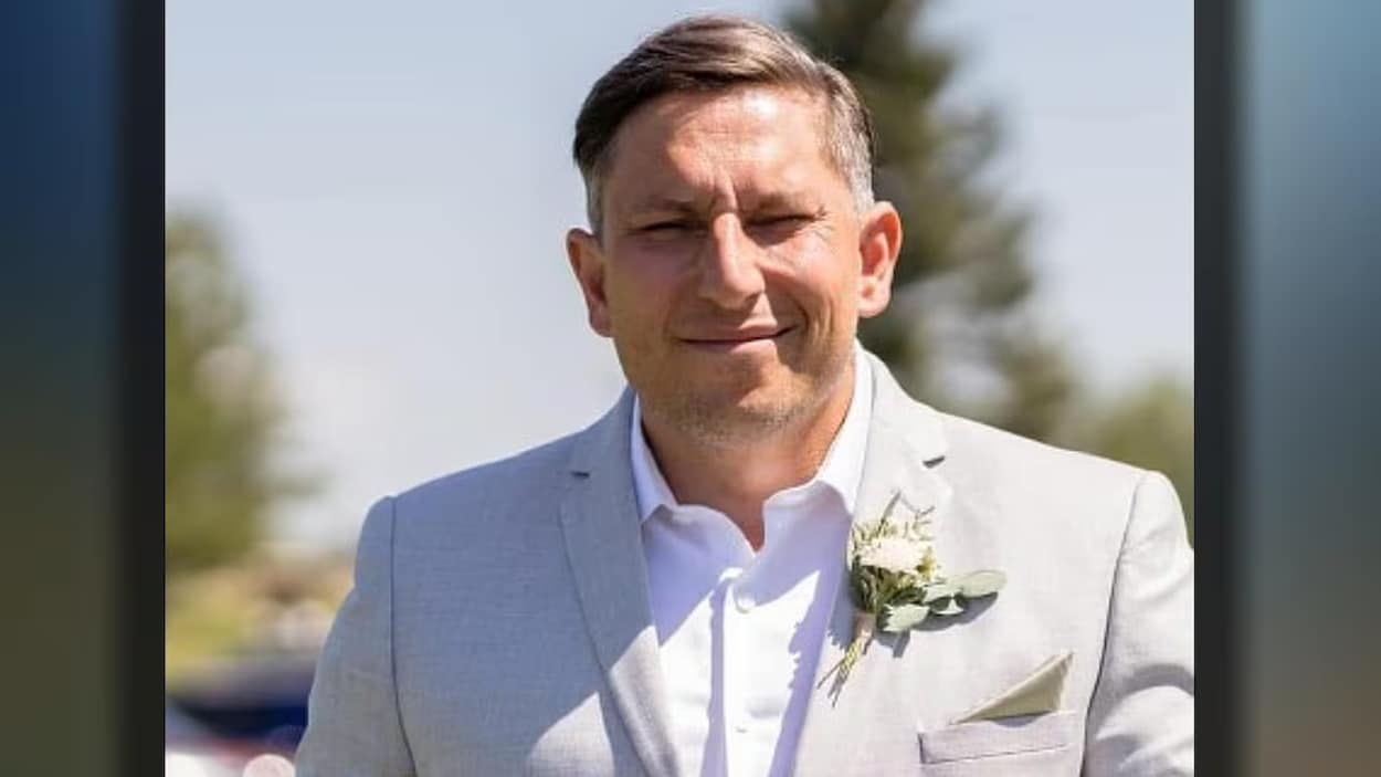 Un policier plaide coupable de vol et d’indignité envers un cadavre ...