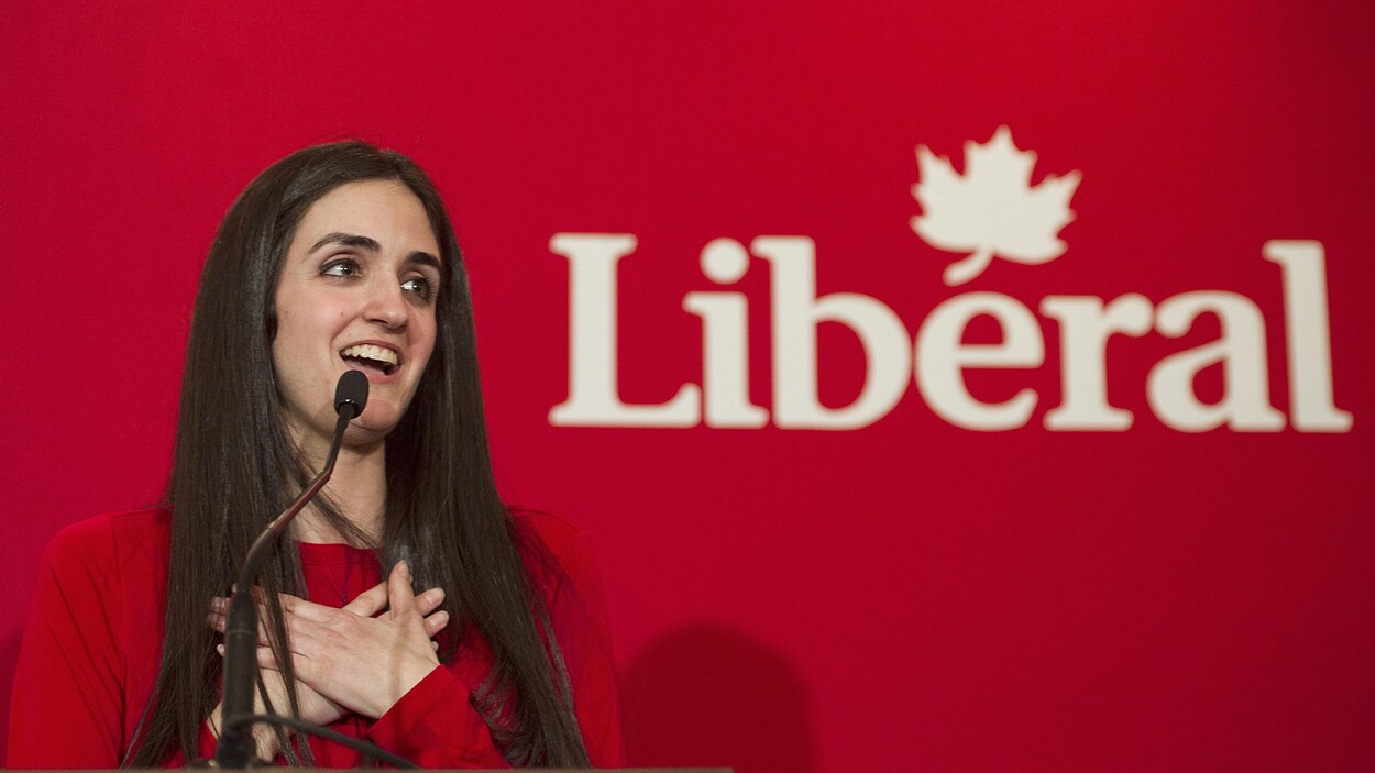 Surprise : Emmanuella Lambropoulos représentera le PLC dans Saint ...