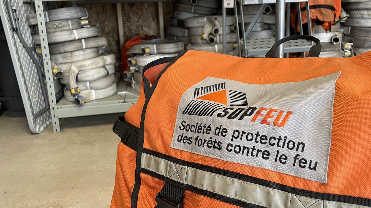 De nouveaux locaux pour la SOPFEU à Rimouski | Radio-Canada