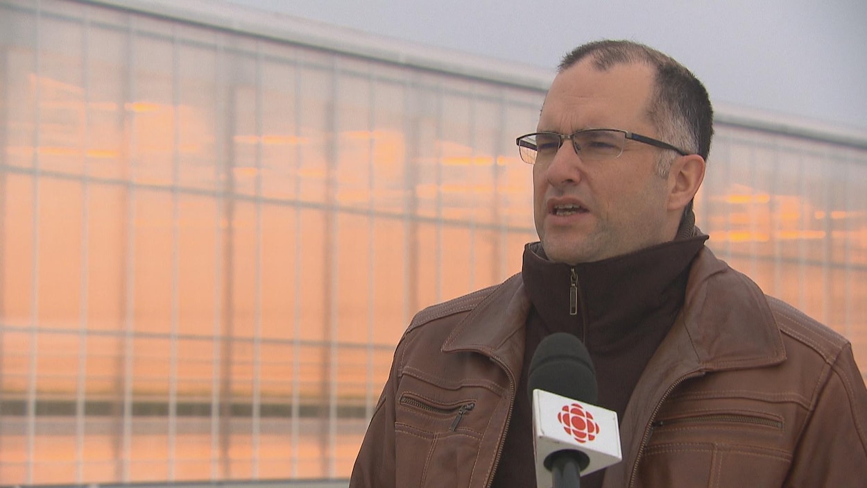 Serres Toundra : impossible de réduire l’intensité lumineuse avant le ...