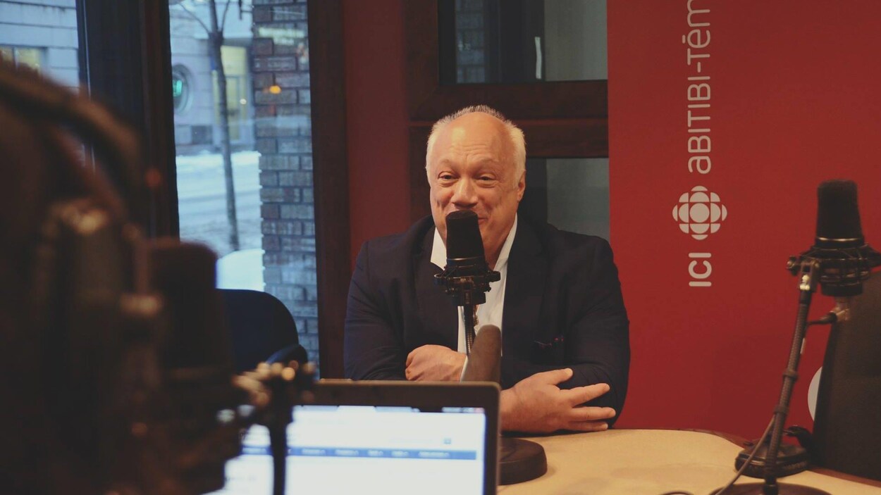 Éric-Emmanuel Schmitt de passage en Abitibi-Témiscamingue | Radio-Canada.ca