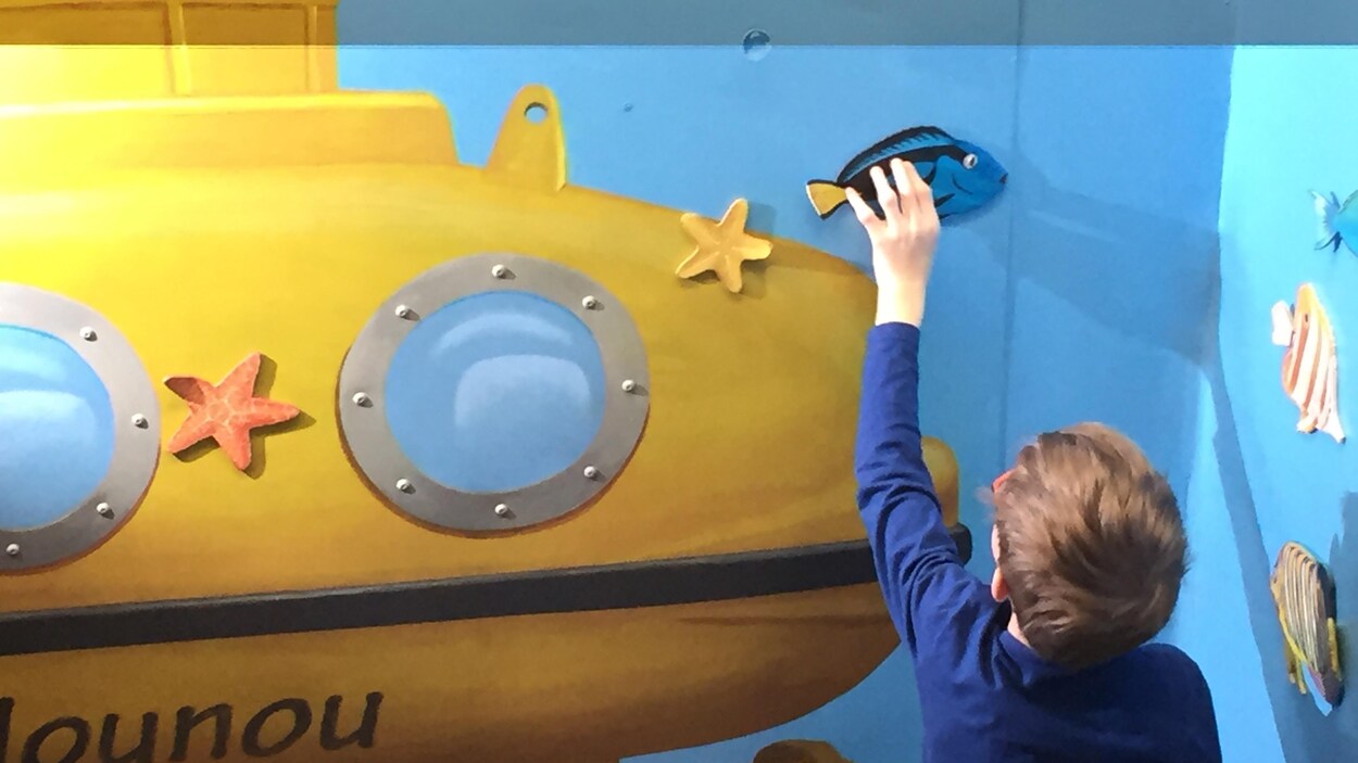 Un mur interactif pour stimuler l'apprentissage au Centre de ...