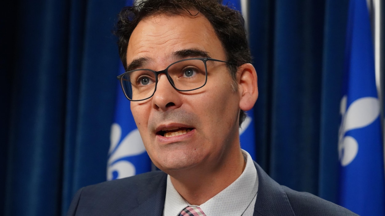 Québec solidaire : Étienne Grandmont briguera le poste de co-porte ...