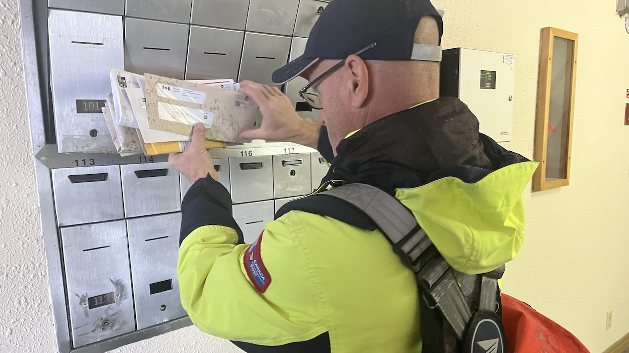 Retour au travail en demi-teinte pour les facteurs sur la Côte-Nord ...