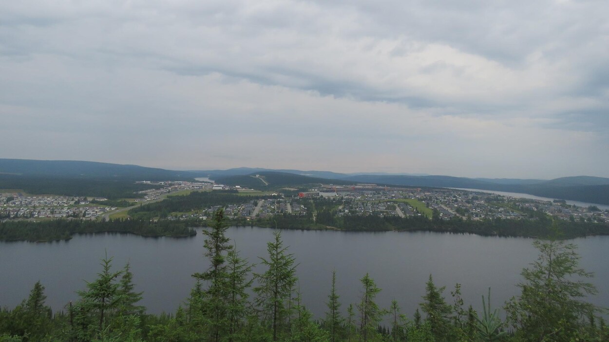 Feux de forêt : la préalerte d’évacuation est levée à Fermont | Radio ...