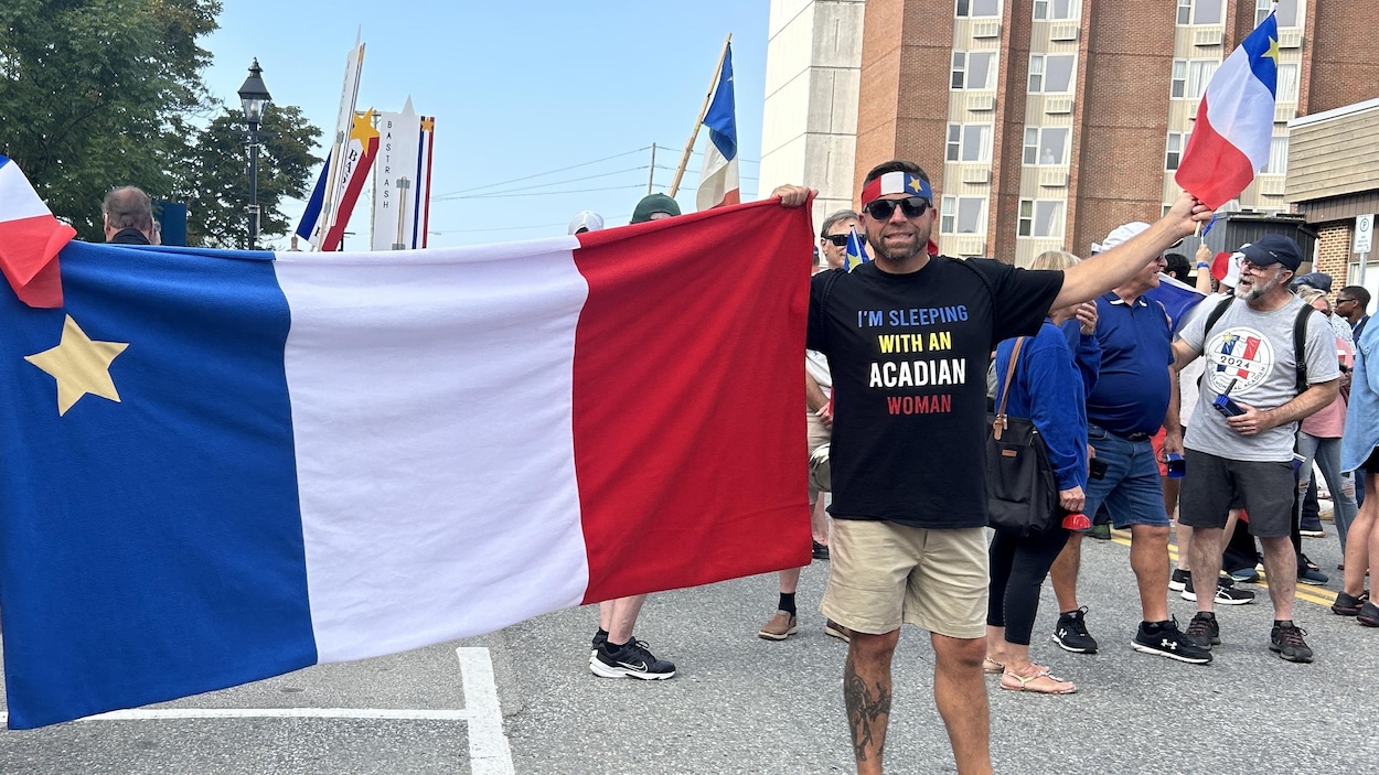 Un an après le CMA, Yarmouth célèbre l’Acadie avec enthousiasme | Radio ...
