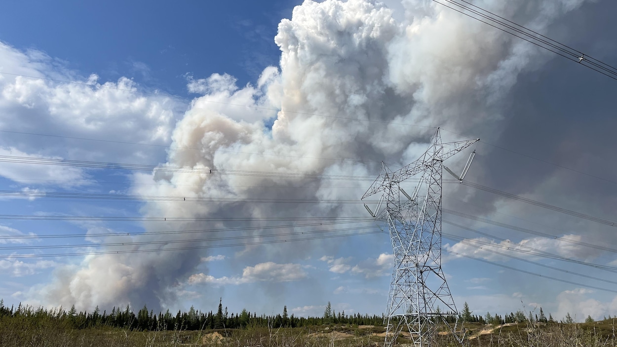 Plusieurs incendies occupent les pompiers de Sept-Îles et la SOPFEU ...