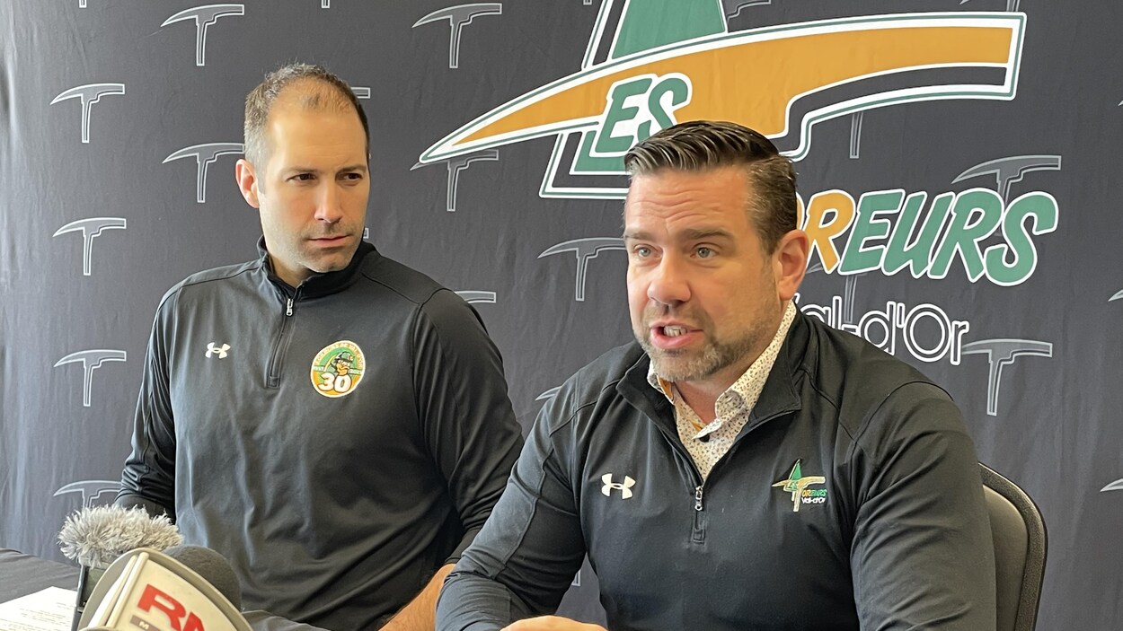 Les Foreurs lancent un cri du coeur à leurs partisans | Radio-Canada