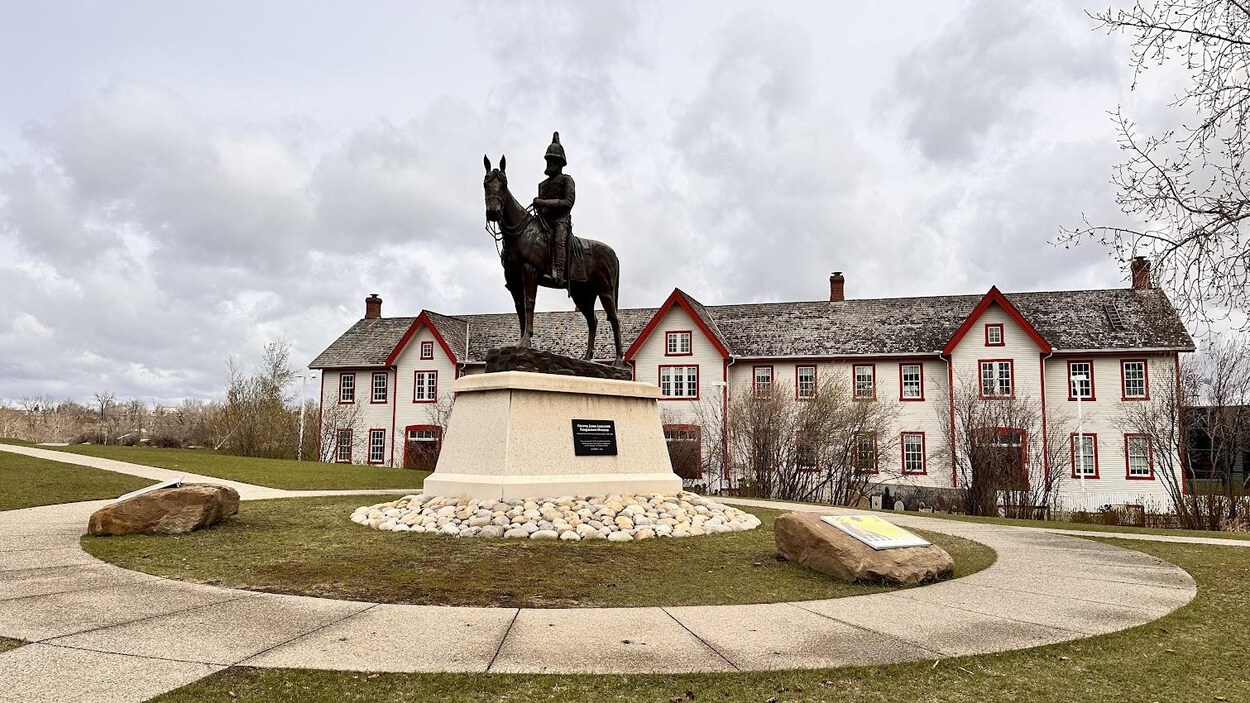 Le Fort Calgary change de nom pour représenter les multiples histoires ...