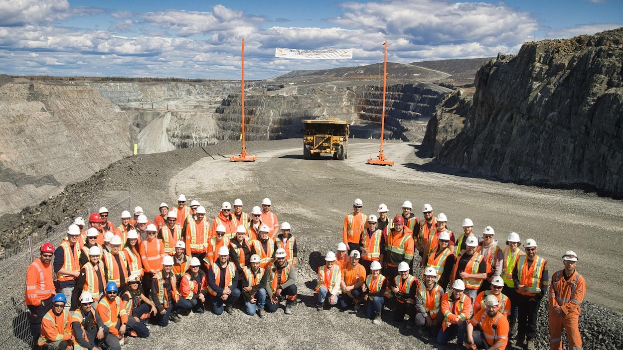 Fin de l’exploitation minière dans la fosse Canadian Malartic | Radio ...