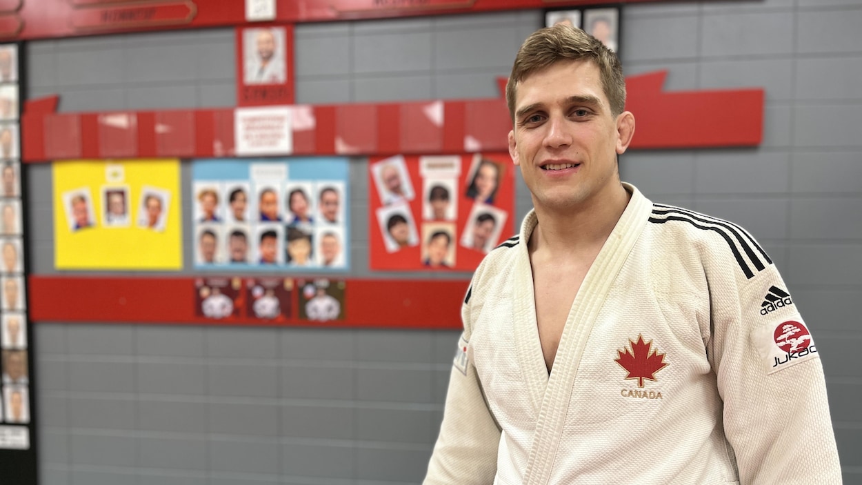 Le judoka François Gauthier-Drapeau sur le tatami cette nuit | Radio-Canada