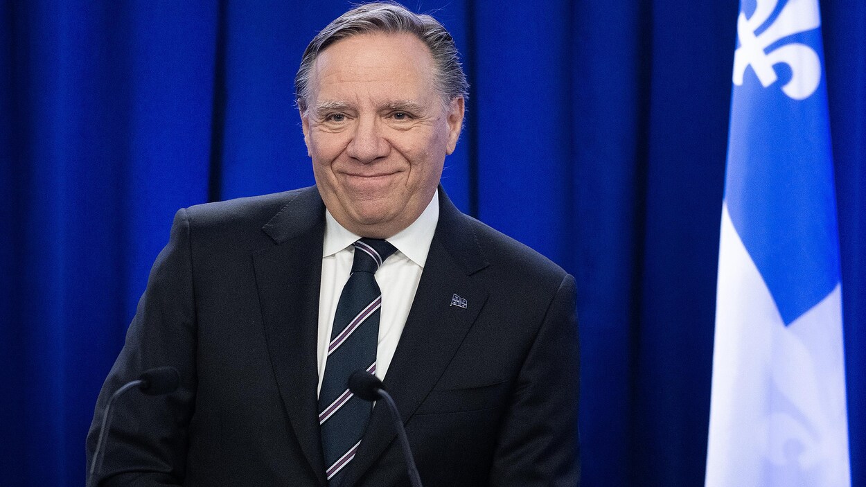 Legault défend son plan pour répondre aux événements météorologiques ...