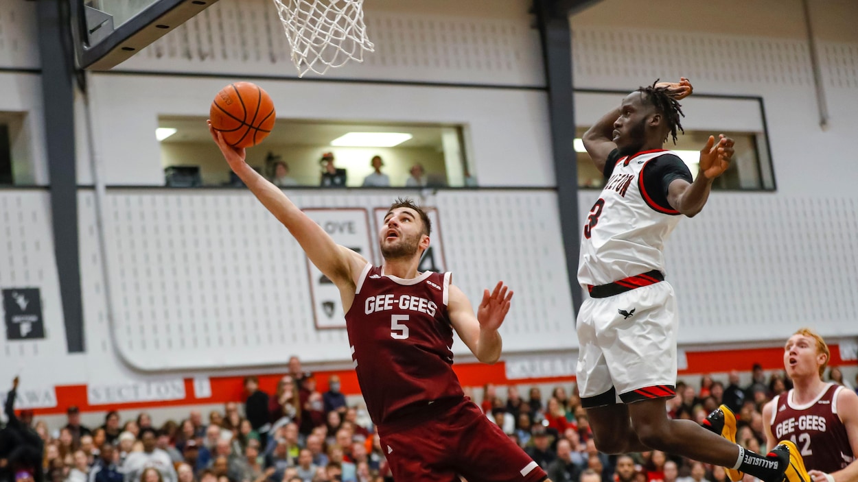 Les Gee-Gees veulent sortir de l’ombre des Ravens au championnat ...
