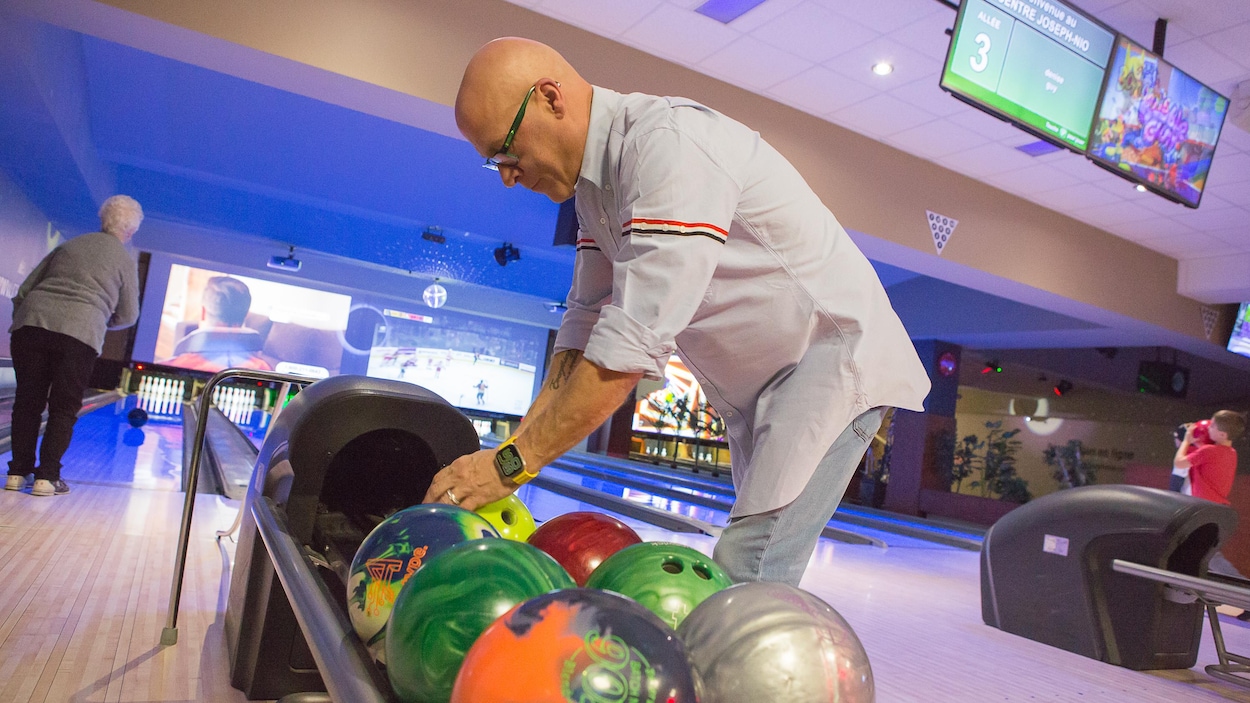 Guy Trudel pose un nouveau regard sur la vie après avoir perdu la vue ...