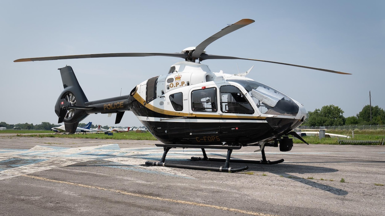 Un nouvel hélicoptère de police à Ottawa pour lutter contre le vol de ...